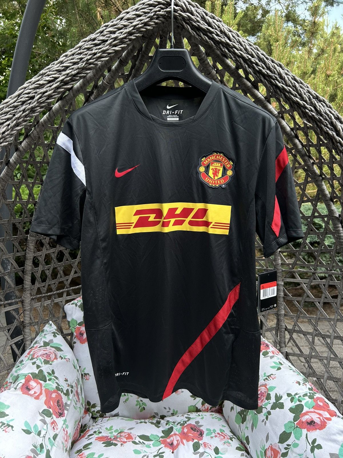DHL × Nike Nike Manchester United x DHL 2011/2012 Soccer Jersey Shirt ...