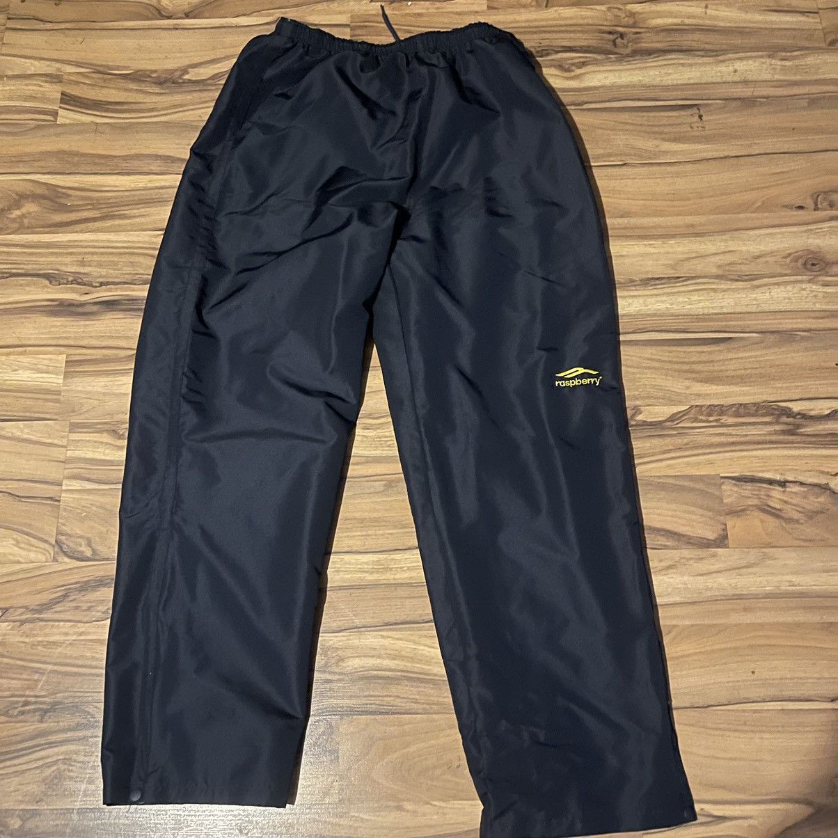 Designer × Streetwear GV Gallery (Gold Vintage) Raspberry Navy Track ...