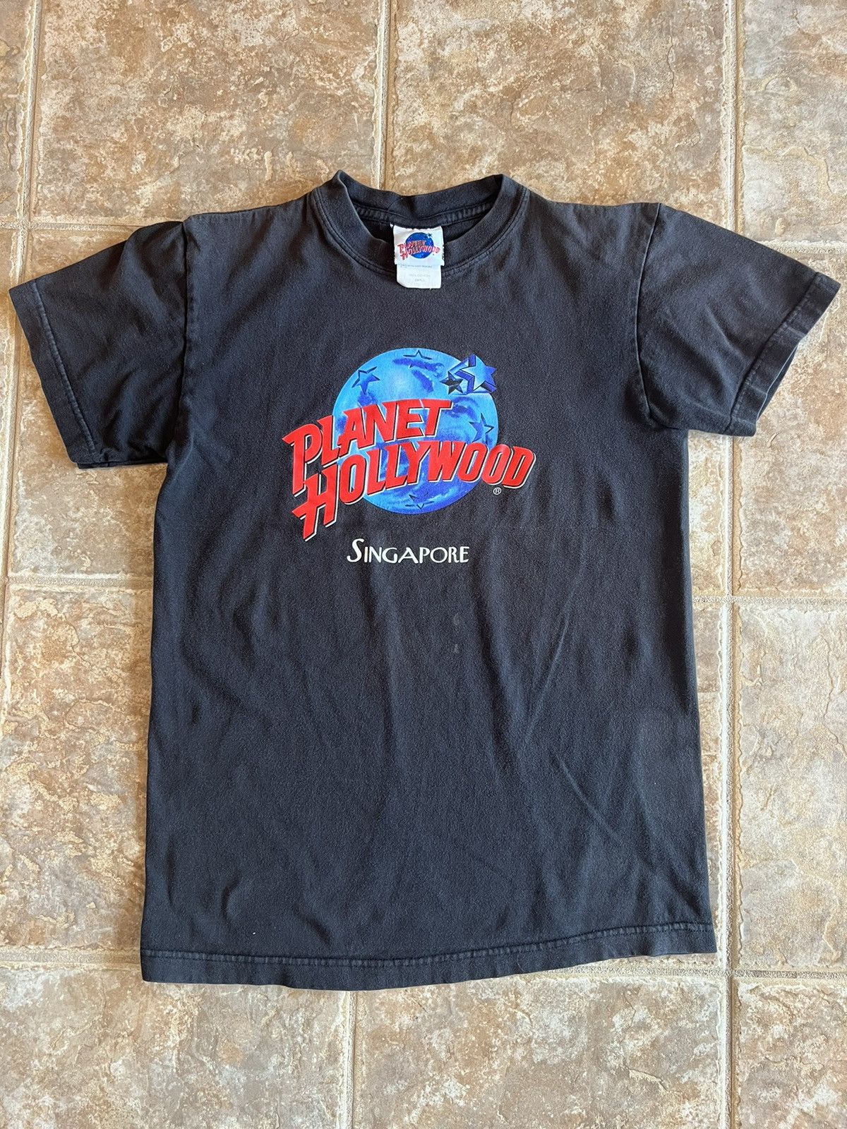 Disney × Streetwear × Vintage Vintage 90’s Faded Planet Hollywood ...