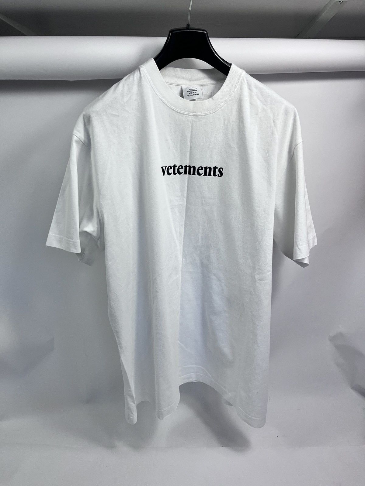 Vetements White logo mail express label t-shirt | Grailed
