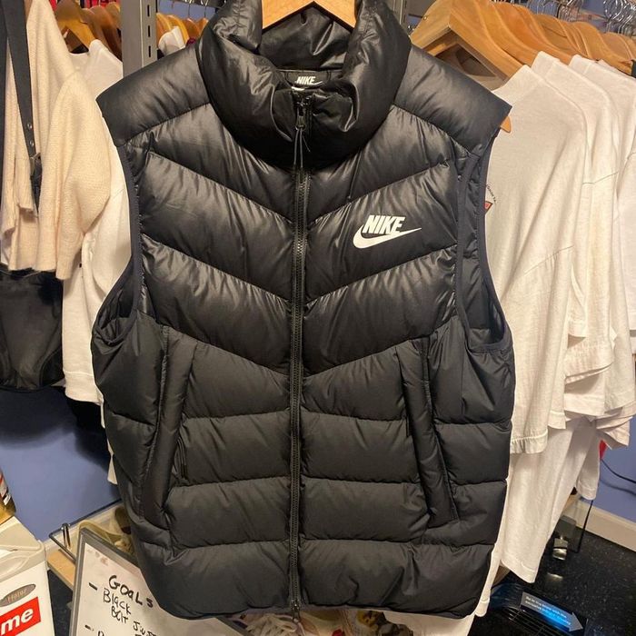 Nike Nike Puffer vest | Grailed