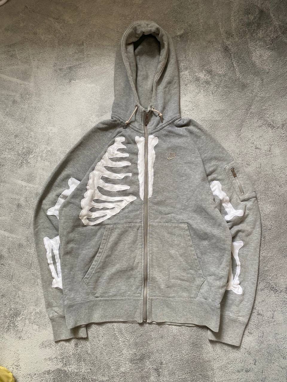 Nike vintage custom nike Skeleton distressed basic Y2k hoodie | Grailed
