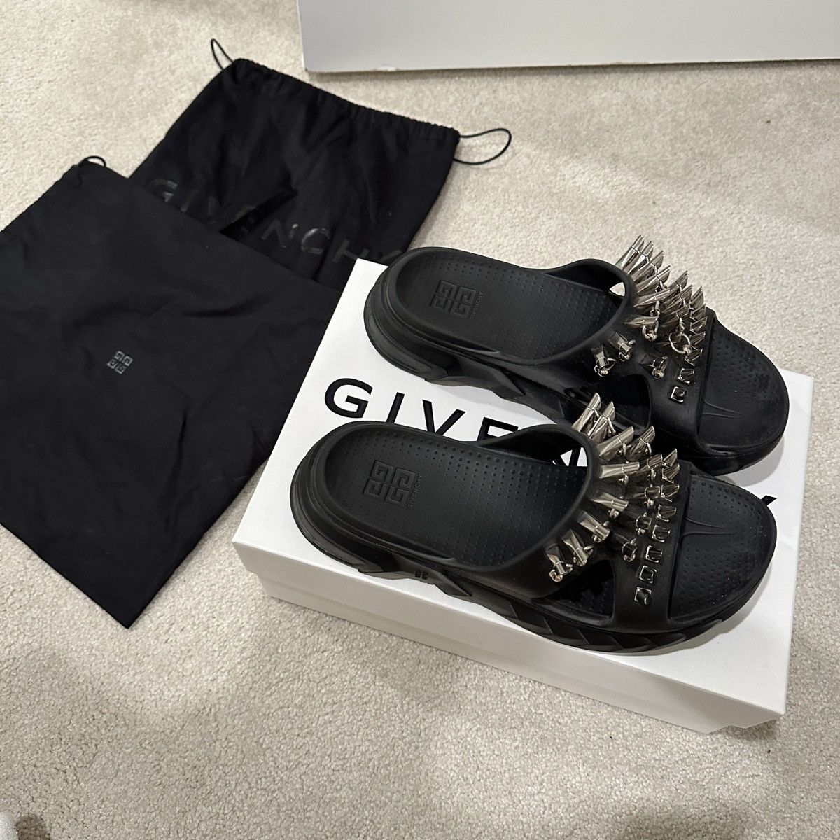 Givenchy GIVENCHY MARSHMALLOW STUDDED SLIDES | Grailed