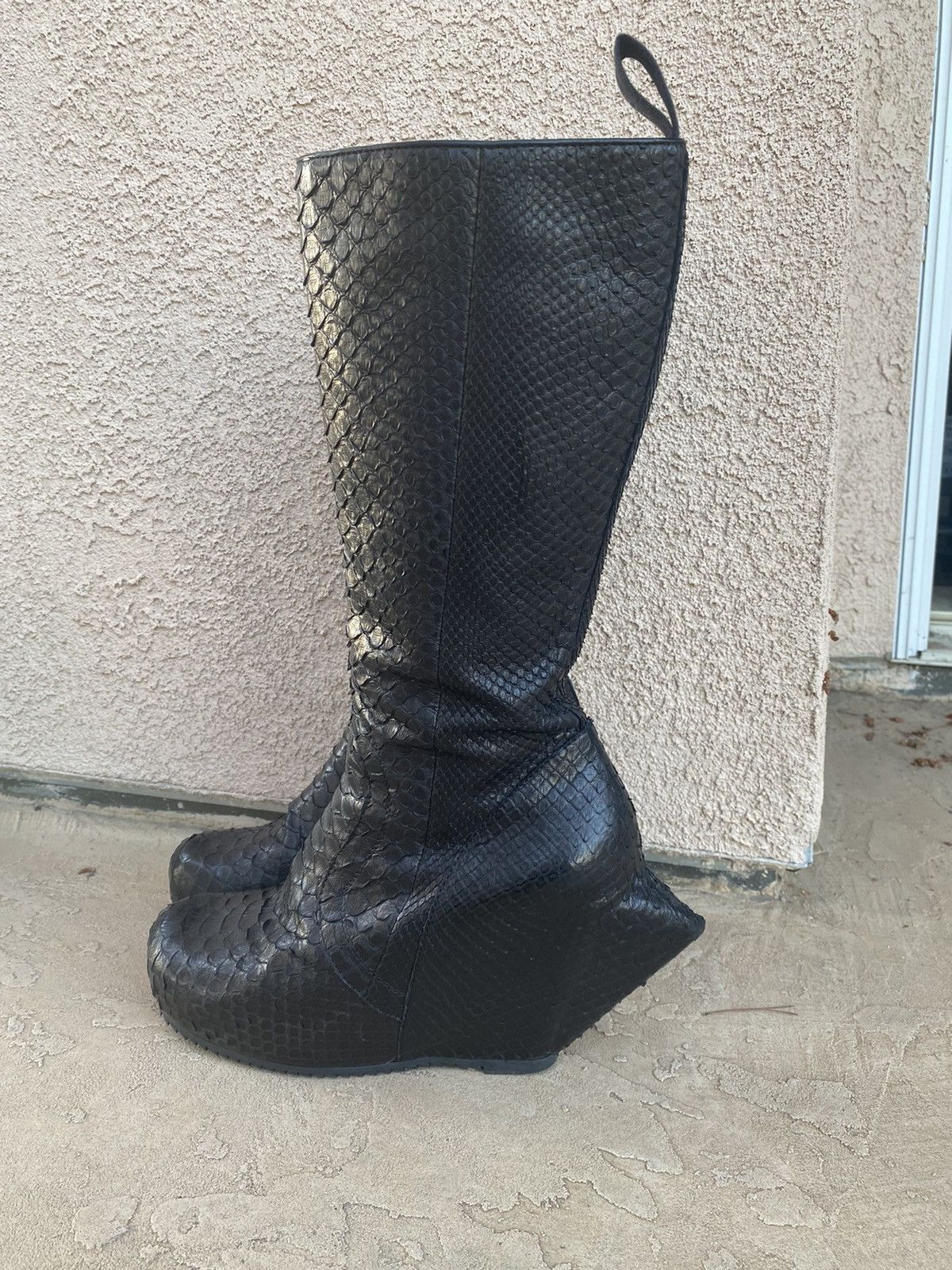 Rick Owens Rick Owens fw10 “gleam” rare runway python turbo wedges ...