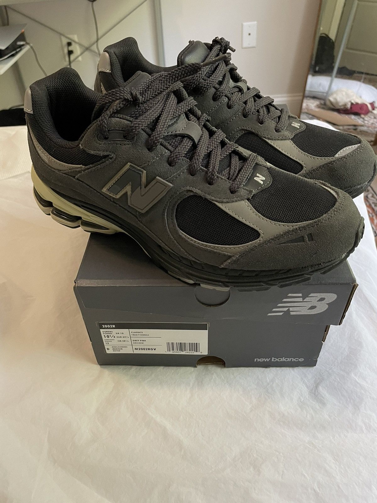 New Balance New balance 2002r “ Magnet Hi-Pink” custom | Grailed