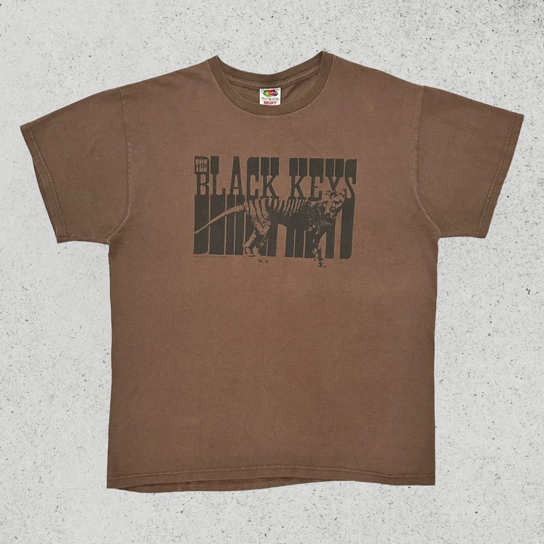 Vintage The Black Keys Band Graphic T-Shirt | Grailed