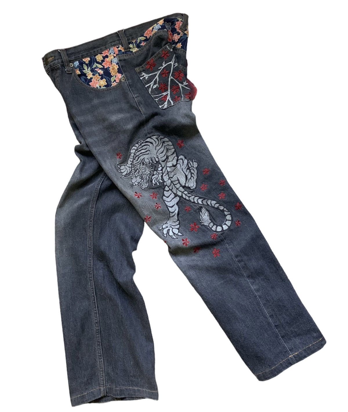 Japanese Brand rare sukajan embroidered tiger jeans | Grailed