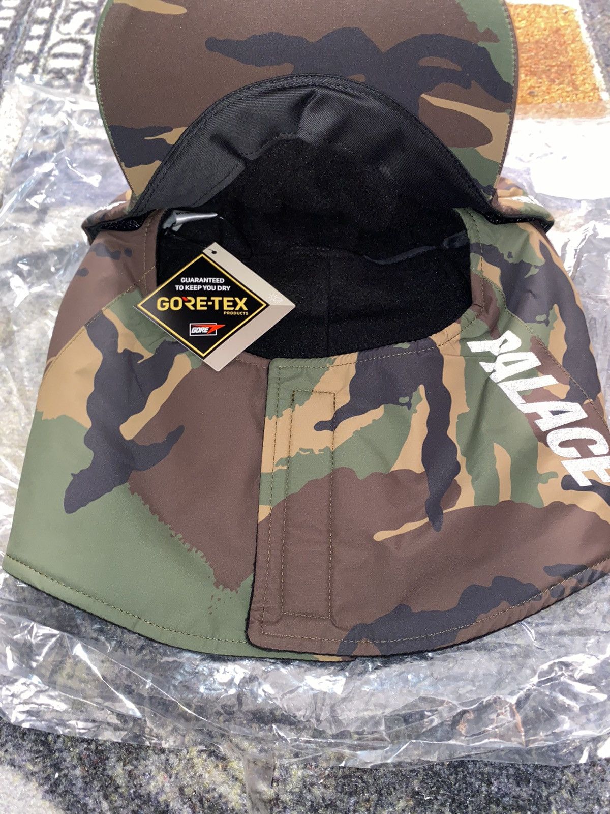 Palace Palace Gore-Tex Mask Cap (Large/XLarge) | Grailed